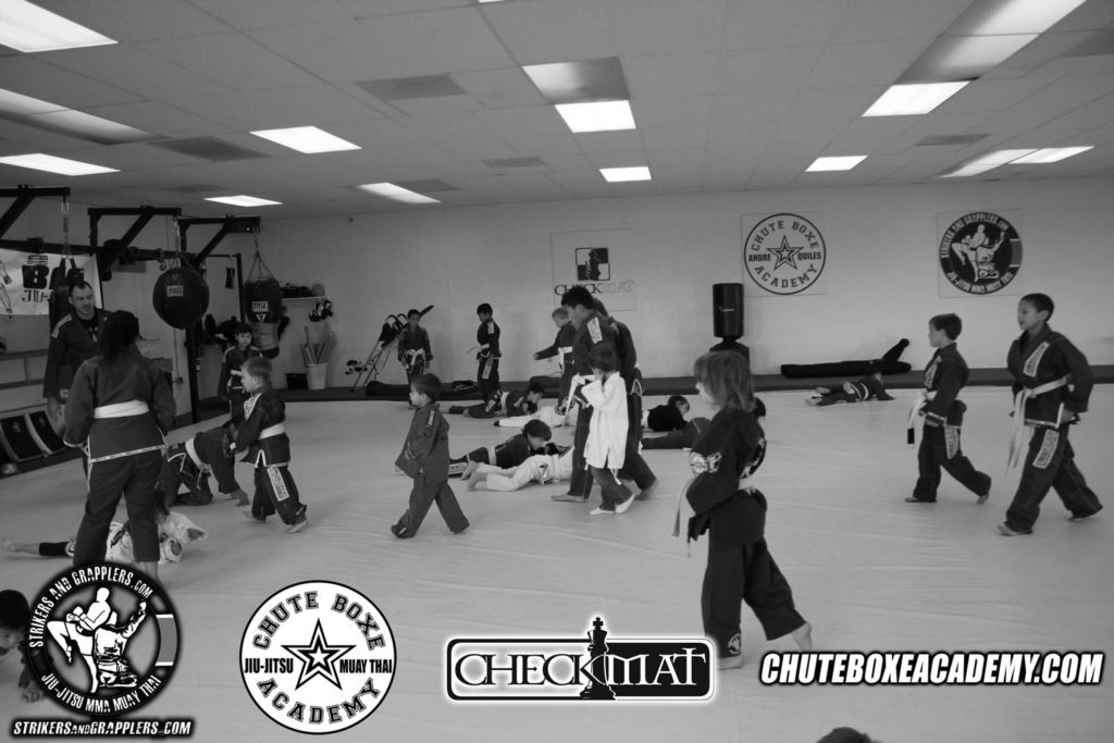 Kids Classes – CHUTE BOXE ACADEMY Andre★Quiles
